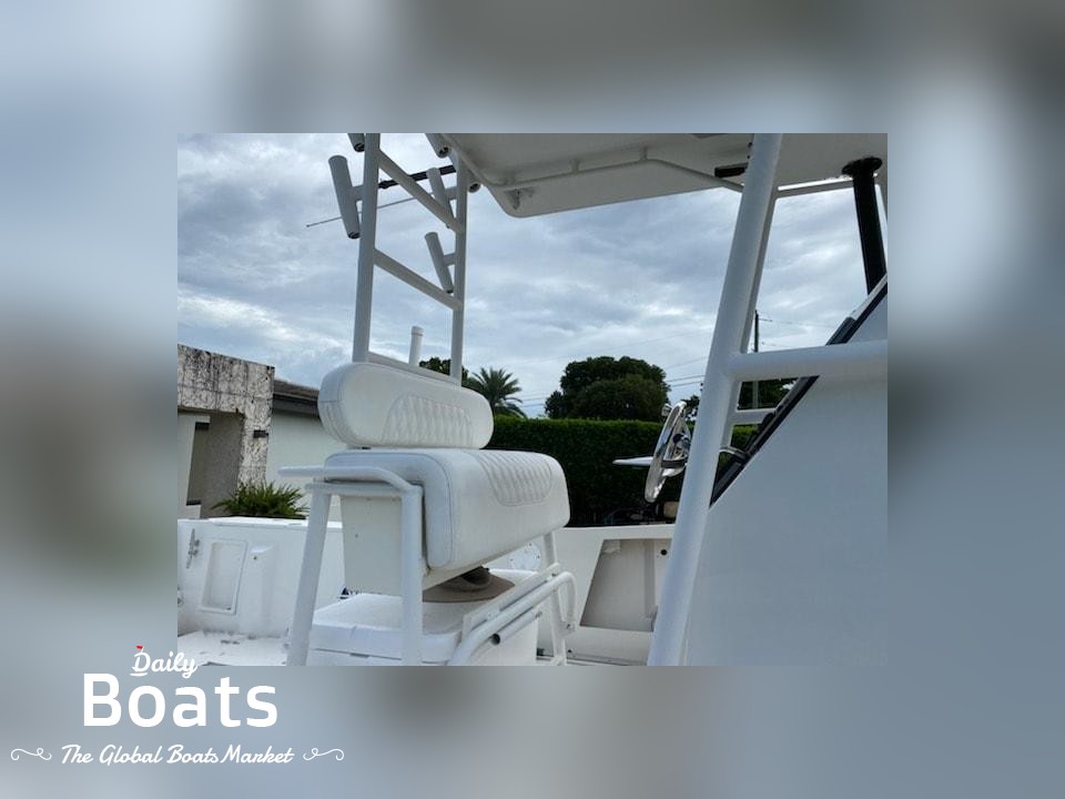 1989 Mako 231 Center Console for sale. View price, photos and Buy 1989 ...