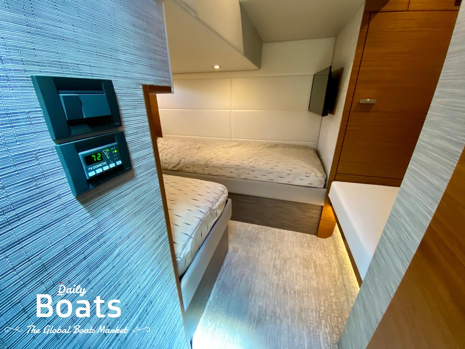 2020 Tiara Yachts 44 Coupe for sale. View price, photos and Buy 2020 ...