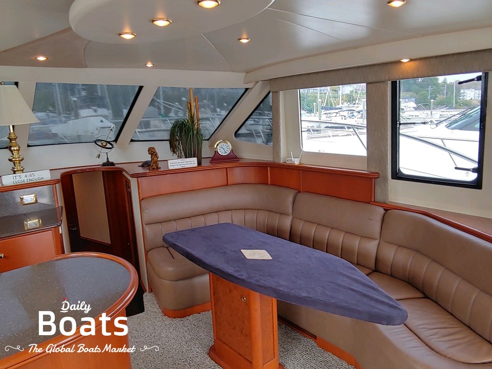 2005 Silverton 48 Convertible for sale. View price, photos and Buy 2005 ...