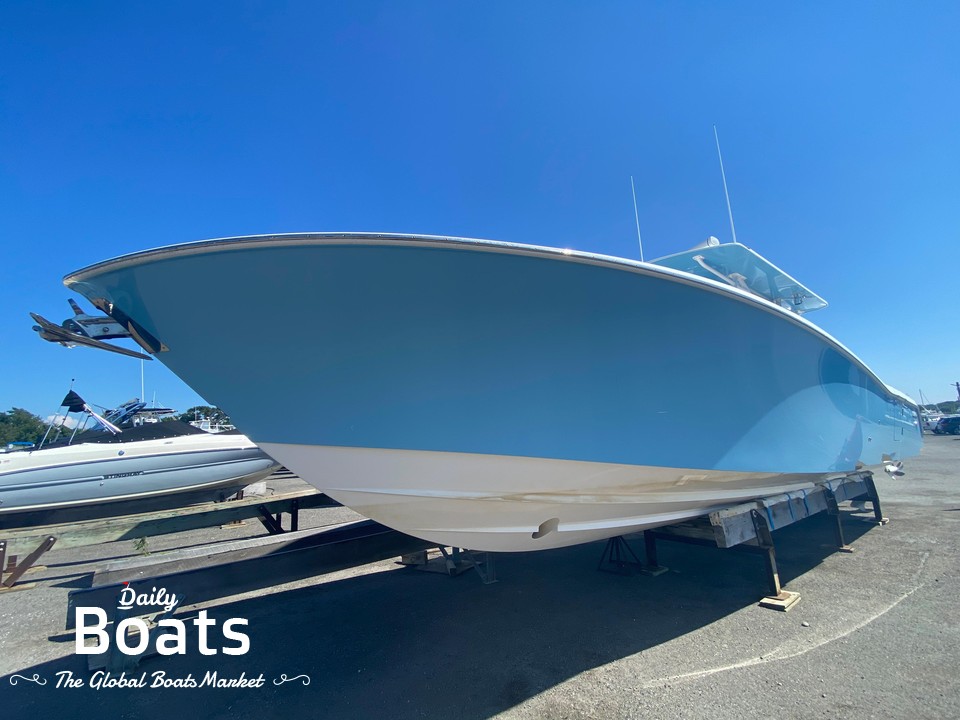 2017 Invincible 42 for sale. View price, photos and Buy 2017 Invincible ...