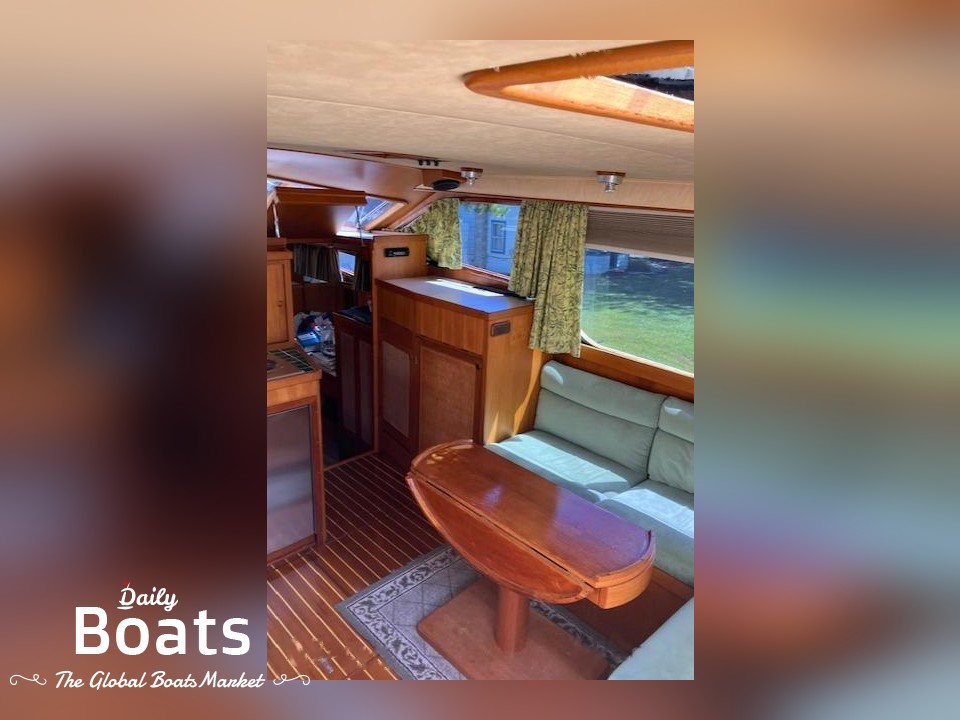 1987 Midnight Lace 44 for sale. View price, photos and Buy 1987 ...