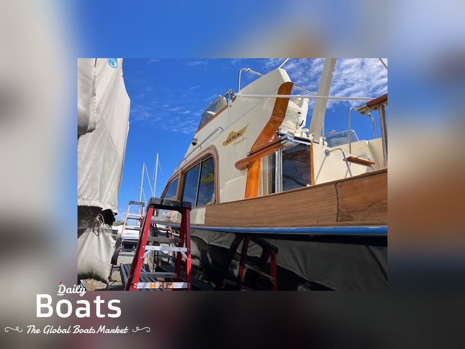 1987 Midnight Lace 44 for sale. View price, photos and Buy 1987 ...