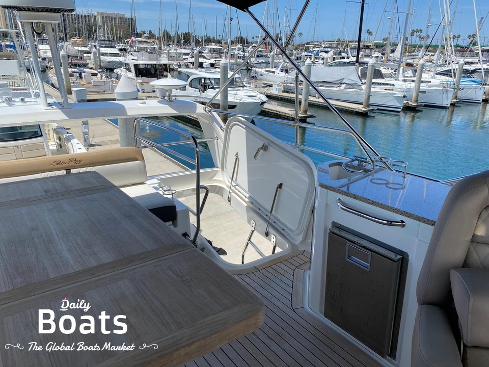 2018 Sea Ray 400 Fly for sale. View price, photos and Buy 2018 Sea Ray ...