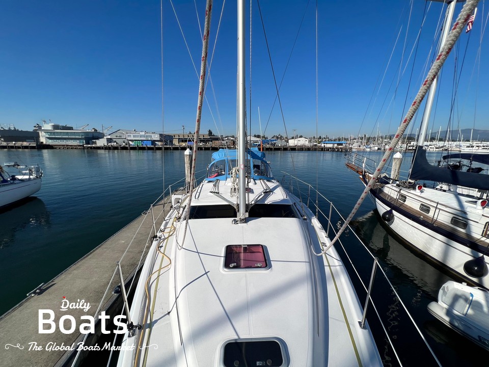 2008 Hunter 45 Deck Salon for sale. View price, photos and Buy 2008 ...