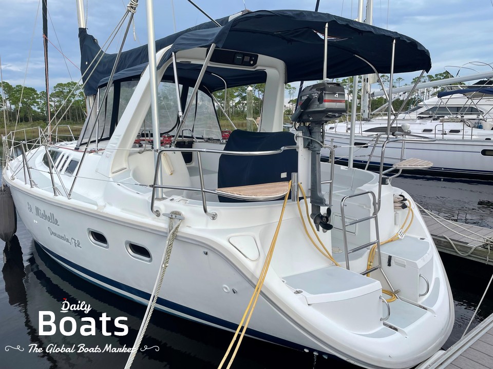 1995 Hunter 430 for sale. View price, photos and Buy 1995 Hunter 430 ...