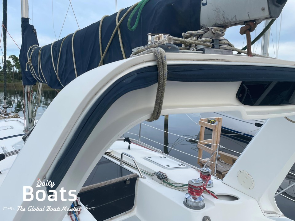 1995 Hunter 430 for sale. View price, photos and Buy 1995 Hunter 430 ...