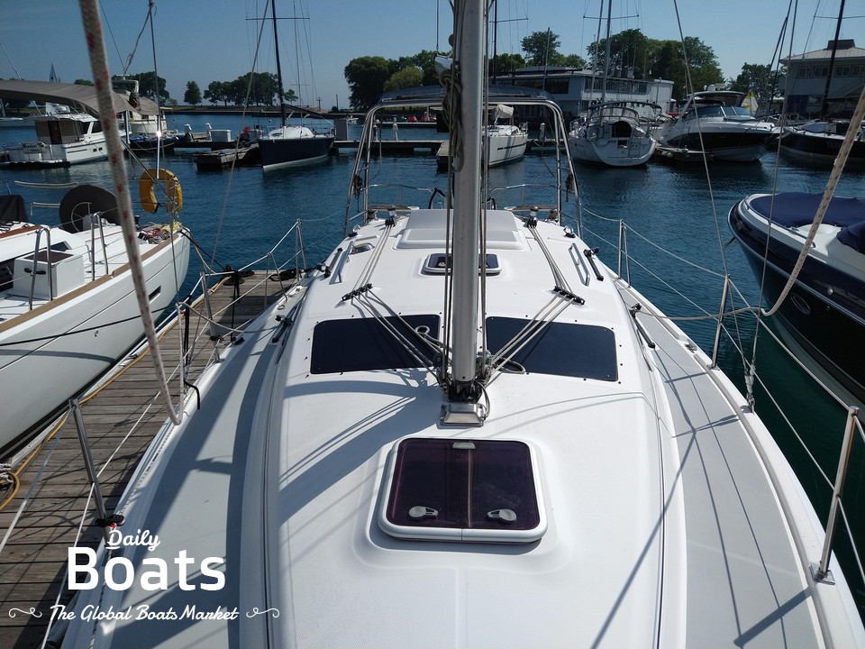 2005 Hunter 33 for sale. View price, photos and Buy 2005 Hunter 33 #374891