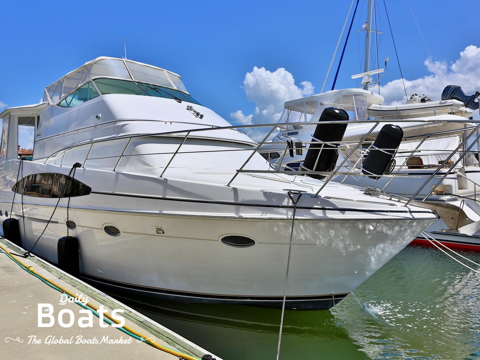 2001 Carver 466 Motor Yacht for sale. View price, photos and Buy 2001 ...