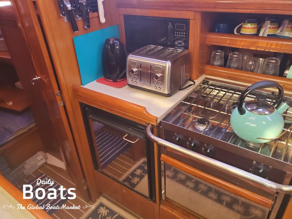 2006 Hunter 460 for sale. View price, photos and Buy 2006 Hunter 460 ...