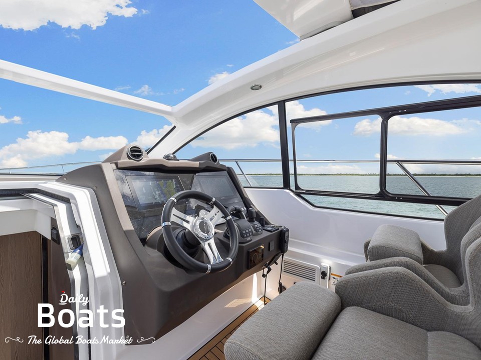 2022 Azimut 45 Atlantis for sale. View price, photos and Buy 2022 ...