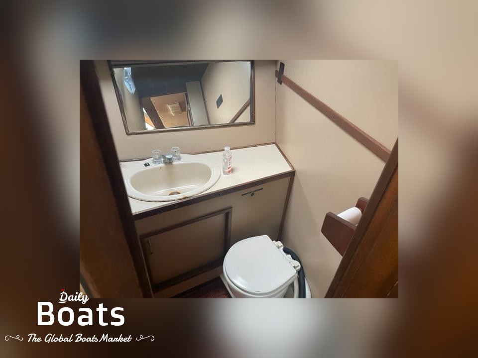 1985 Henriques 44 Sport Fisherman for sale. View price, photos and Buy ...