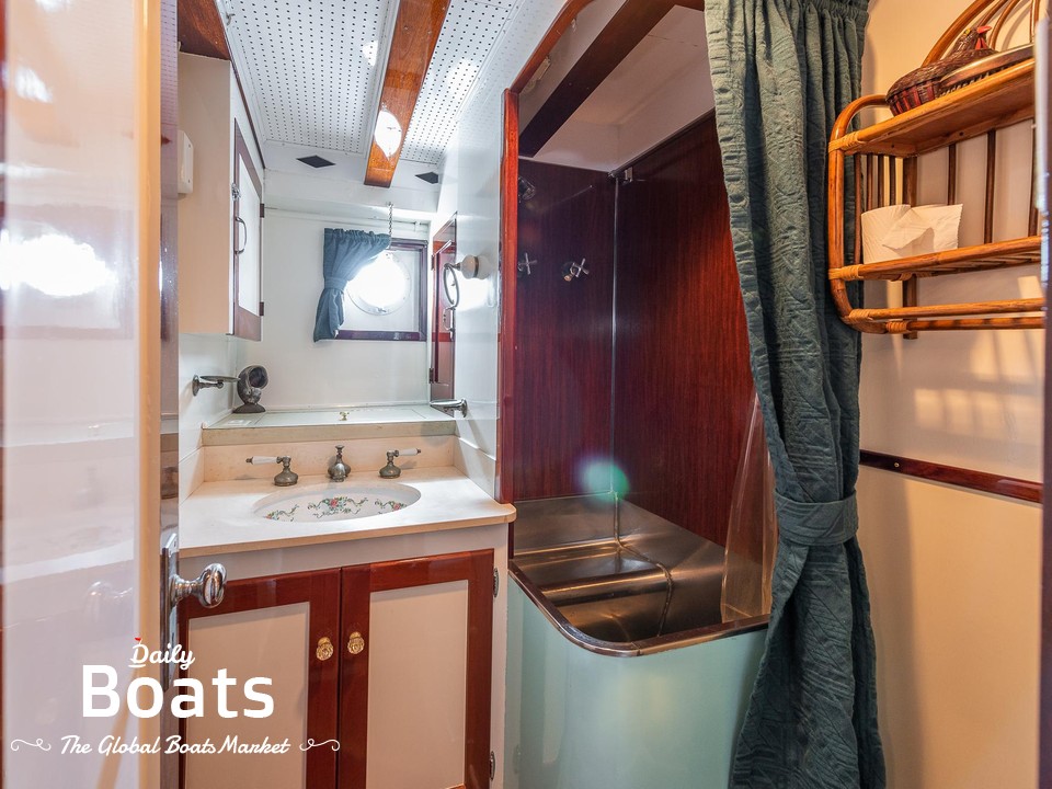 1946 Classic J.M. Martinac Fantail M.Y. for sale. View price, photos ...