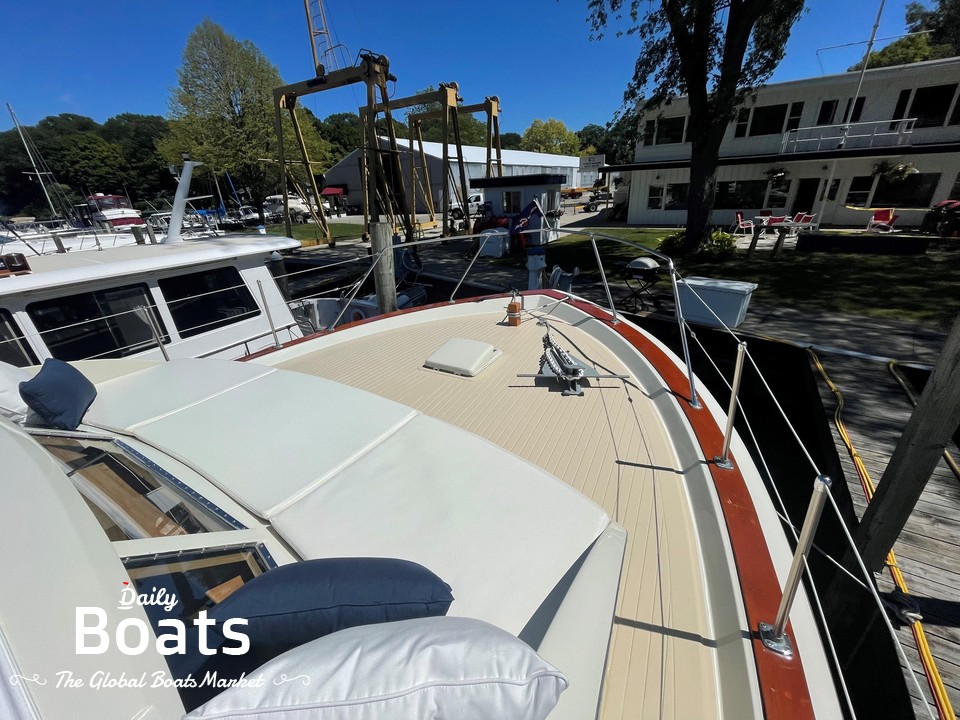 1968 Chris-Craft Commander for sale. View price, photos and Buy 1968 ...