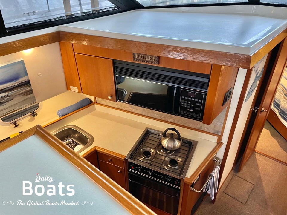 1994 Bayliner 4587 Motoryacht for sale. View price, photos and Buy 1994 ...