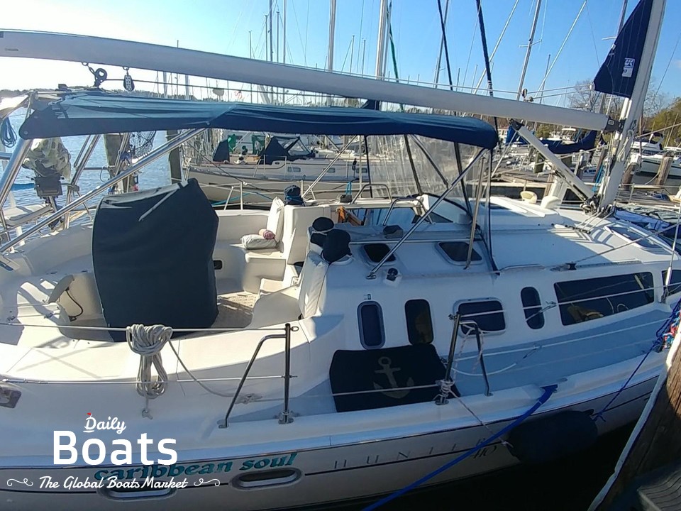 2002 Hunter 410 for sale. View price, photos and Buy 2002 Hunter 410 ...