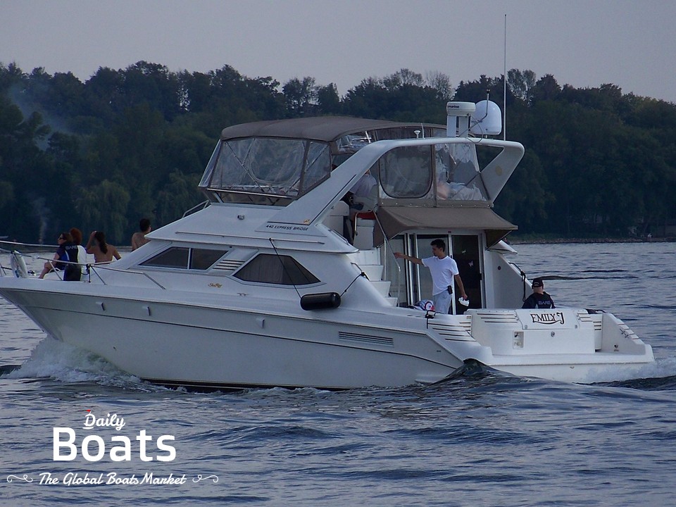 Sea ray 440 express bridge for sale - Daily Boats