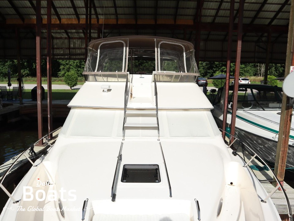 Sea Ray 440 Express Bridge for sale. View price, photos and Buy Sea Ray ...