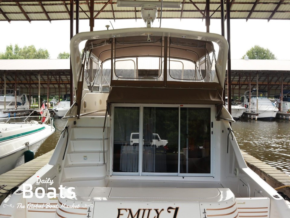 Sea Ray 440 Express Bridge for sale. View price, photos and Buy Sea Ray ...