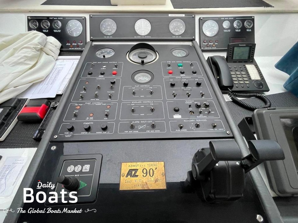 1990 Azimut 90 Europa for sale. View price, photos and Buy 1990 Azimut ...