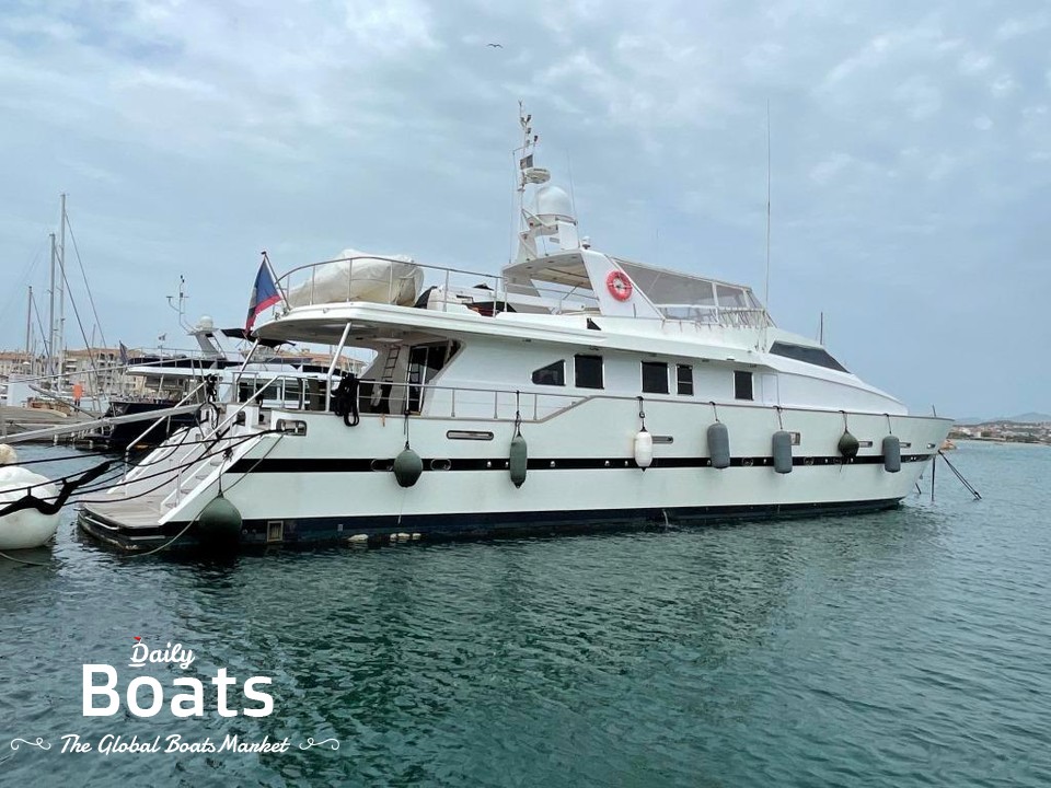 1990 Azimut 90 Europa for sale. View price, photos and Buy 1990 Azimut ...