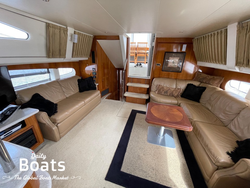 2002 Carver 564 Cockpit Motor Yacht for sale. View price, photos and ...