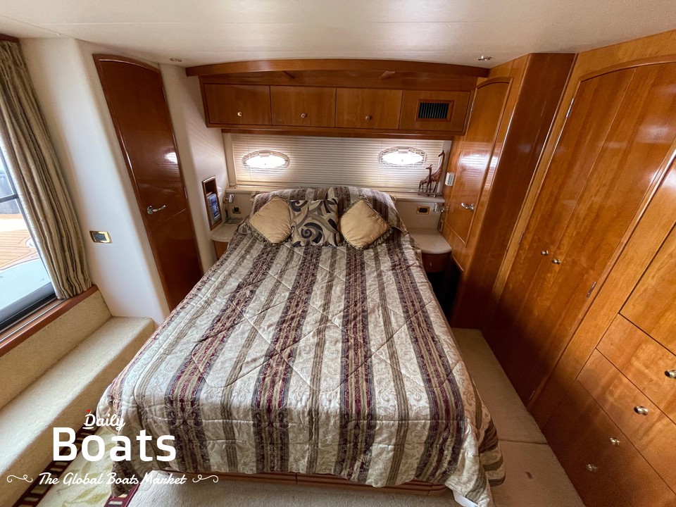 2002 Carver 564 Cockpit Motor Yacht for sale. View price, photos and ...