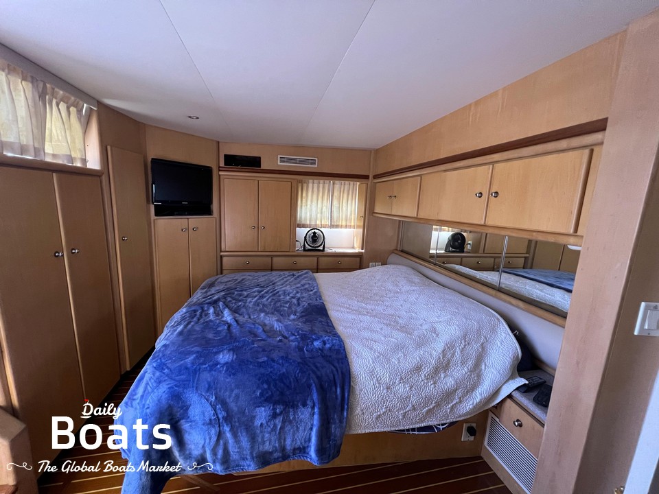 1996 Carver 500 Cockpit Motor Yacht for sale. View price, photos and ...