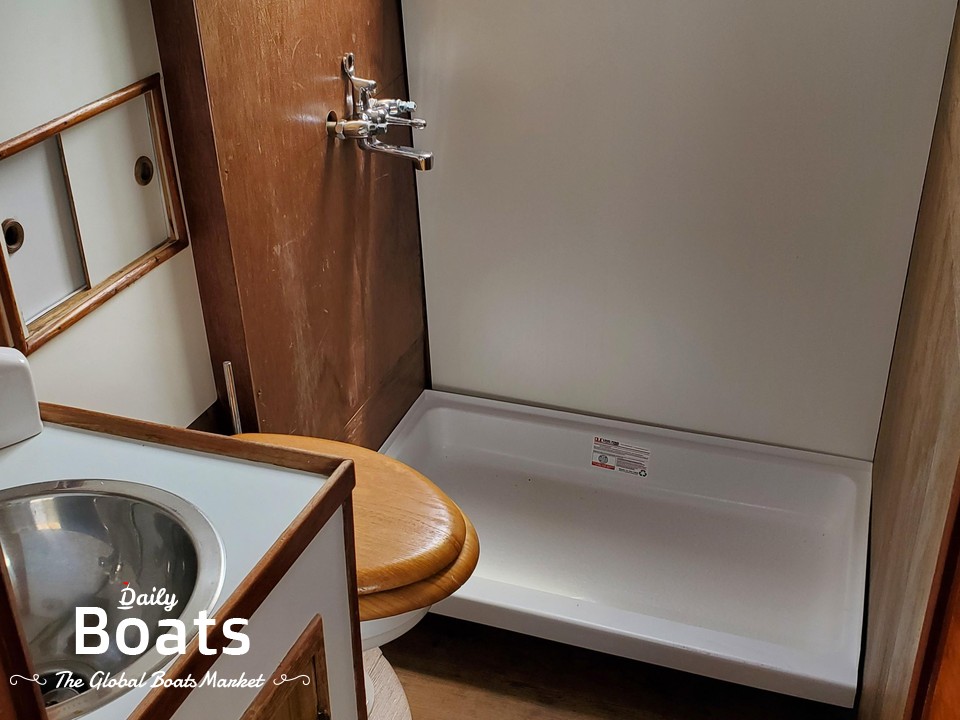 1982 Albin 40 Trawler for sale. View price, photos and Buy 1982 Albin ...