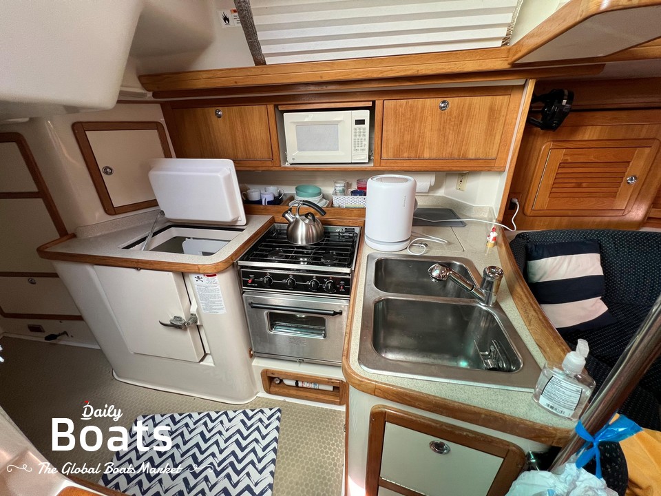 2005 Catalina 42-2C Mk Ii for sale. View price, photos and Buy 2005 ...