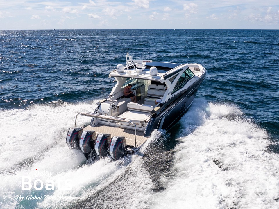 2020 Formula 430 Super Sport Crossover for sale. View price, photos and ...