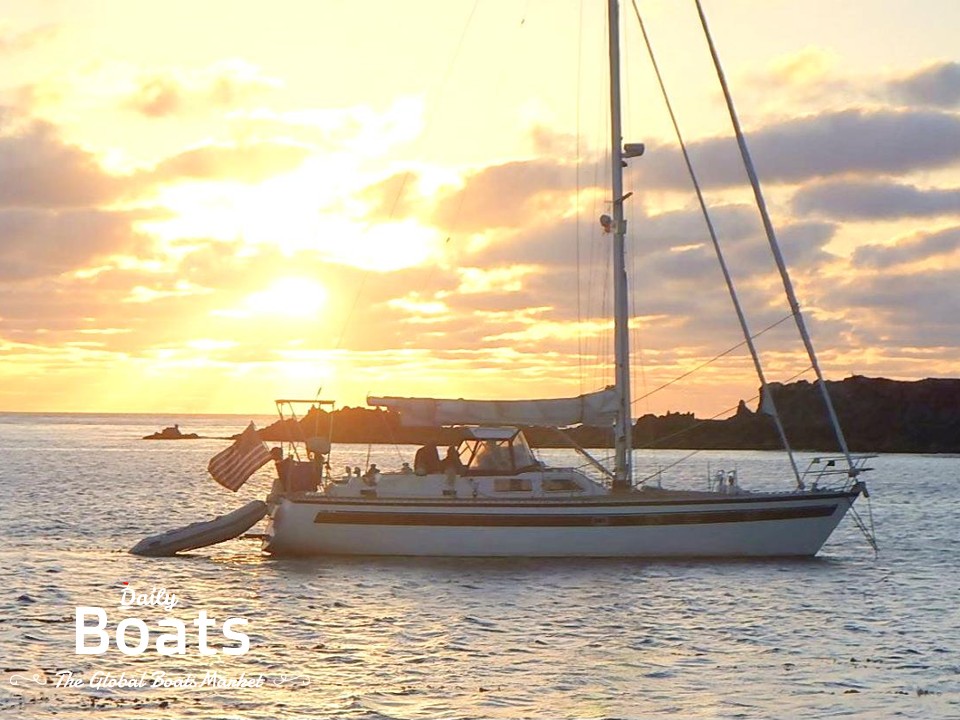 Brewer 44 for sale - Daily Boats