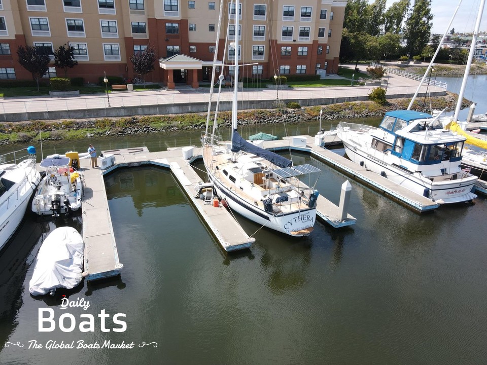 1999 Ted Brewer 44 Pilothouse for sale. View price, photos and Buy 1999 ...