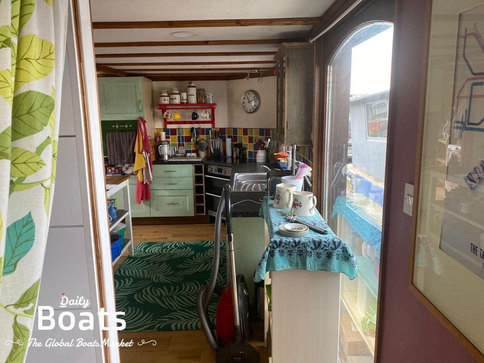 1910 Houseboat Thames Lighter Barge for sale. View price, photos and ...