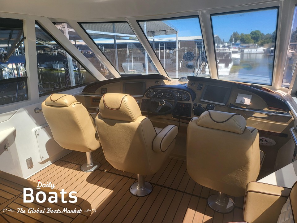 2003 Carver 564 Cockpit Motor Yacht for sale. View price, photos and ...