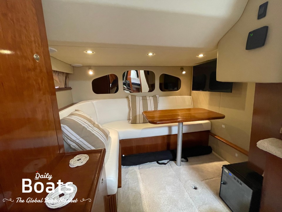 2004 Cruisers Yachts 400 Express for sale. View price, photos and Buy ...