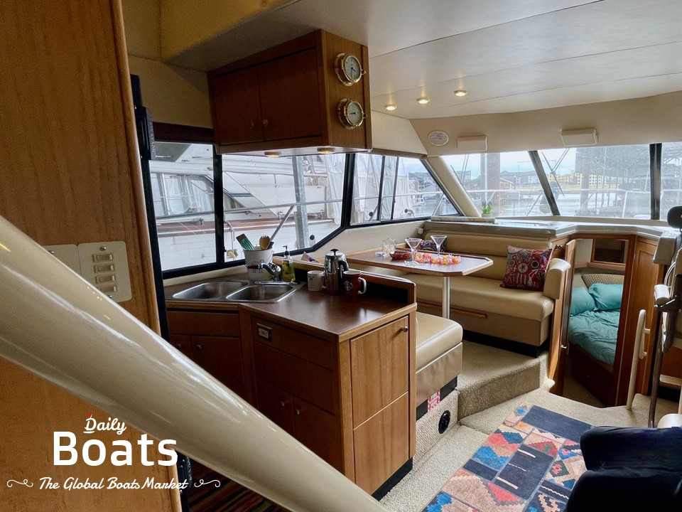 1999 Bayliner 4087 Aft Cabin Motoryacht for sale. View price, photos ...