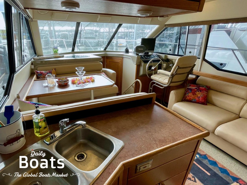 1999 Bayliner 4087 Aft Cabin Motoryacht for sale. View price, photos ...