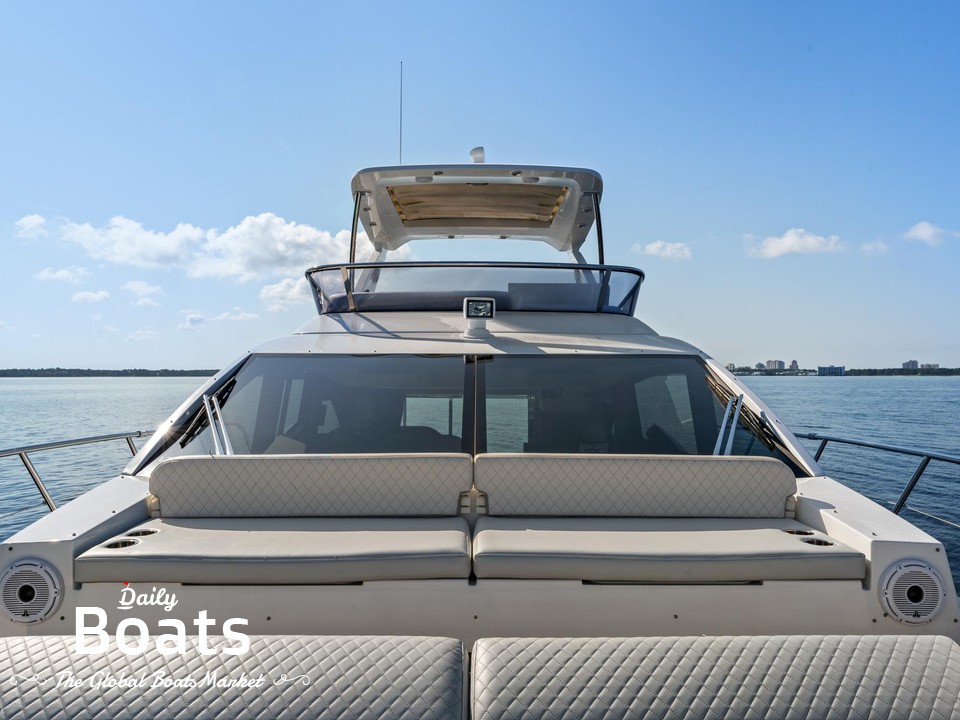 2015 Azimut 50 Flybridge for sale. View price, photos and Buy 2015 ...