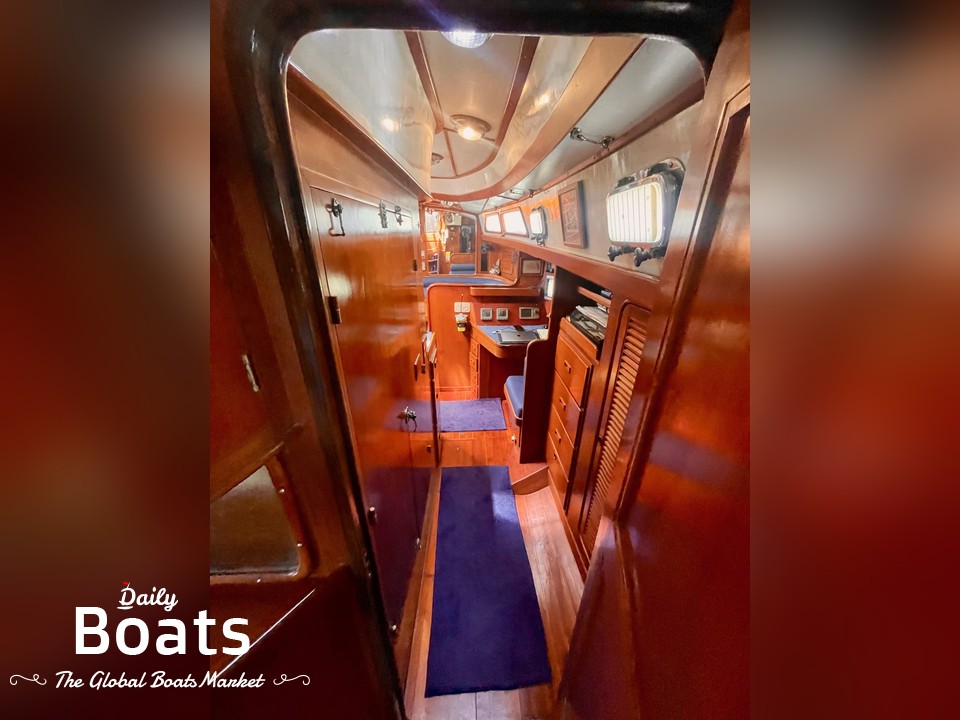 1988 Tayana 52 Center Cockpit Cutter for sale. View price, photos and ...