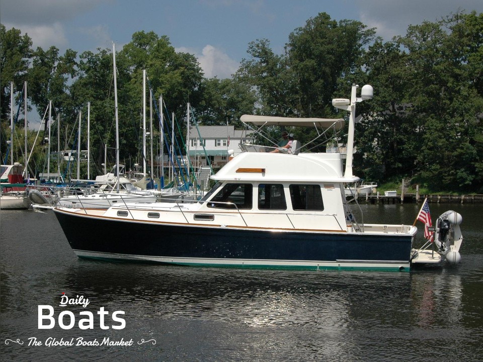 2005 Sabre 42 Flybridge Sedan for sale. View price, photos and Buy 2005 ...