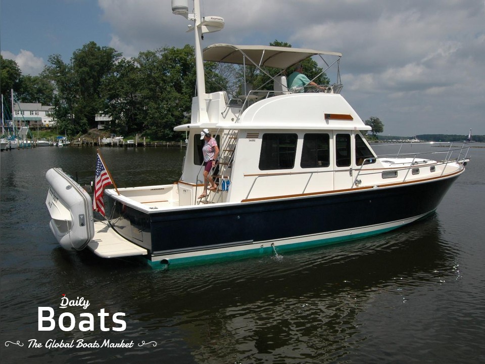 2005 Sabre 42 Flybridge Sedan for sale. View price, photos and Buy 2005 ...