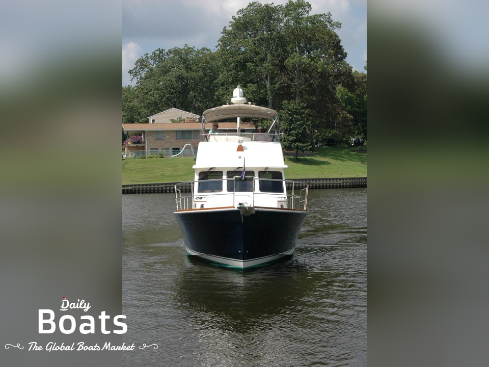 2005 Sabre 42 Flybridge Sedan for sale. View price, photos and Buy 2005 ...