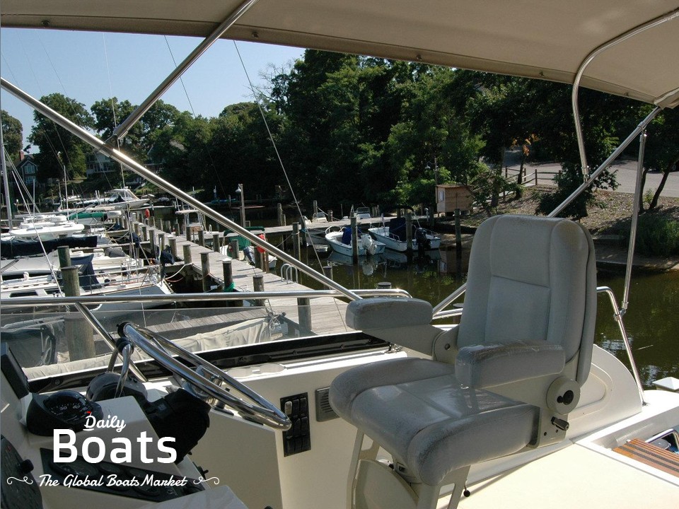 2005 Sabre 42 Flybridge Sedan for sale. View price, photos and Buy 2005 ...
