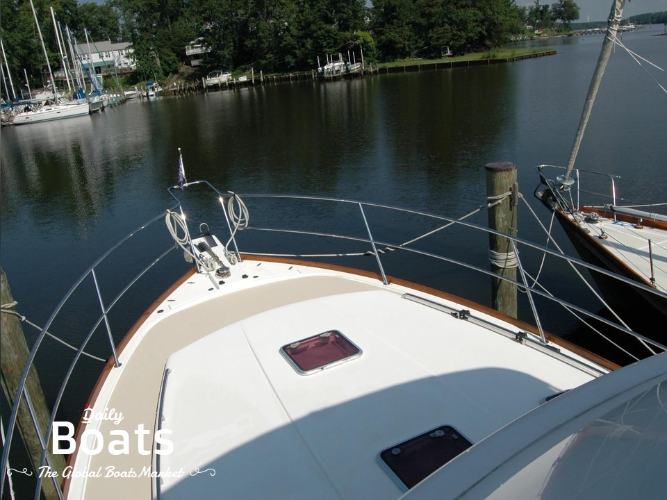 2005 Sabre 42 Flybridge Sedan for sale. View price, photos and Buy 2005 ...