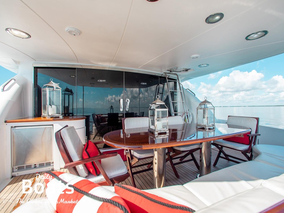 2006 Lazzara Yachts 80 Skylounge for sale. View price, photos and Buy ...