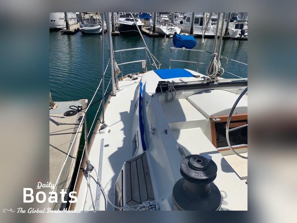 1983 C&C Landfall 43 for sale. View price, photos and Buy 1983 C&C ...