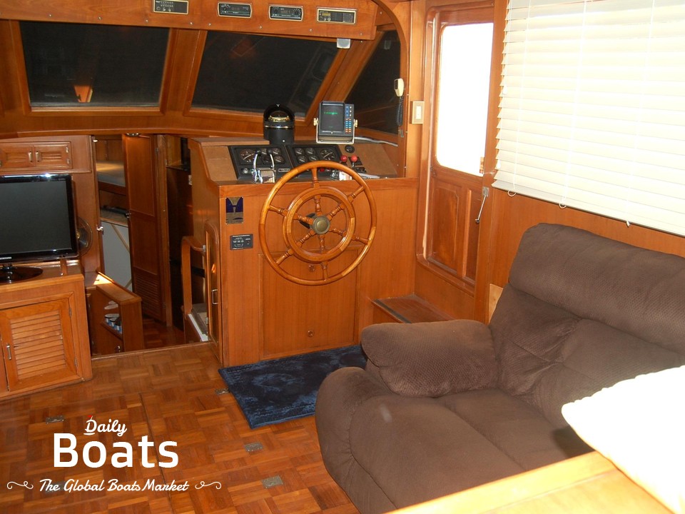 1987 Jefferson 42 Sundeck for sale. View price, photos and Buy 1987 ...