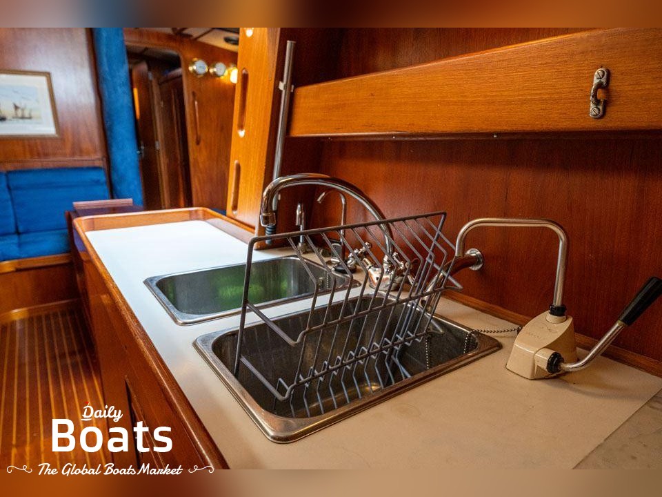 1985 Camper & Nicholsons 476 for sale. View price, photos and Buy 1985 ...