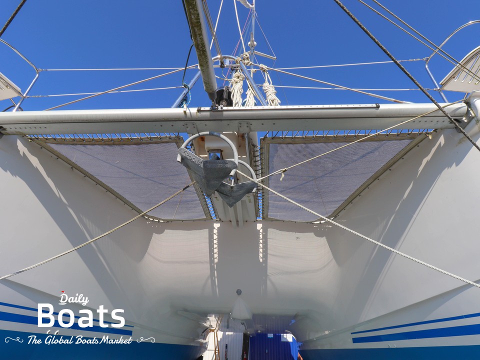 2011 Antares 44I for sale. View price, photos and Buy 2011 Antares 44I ...