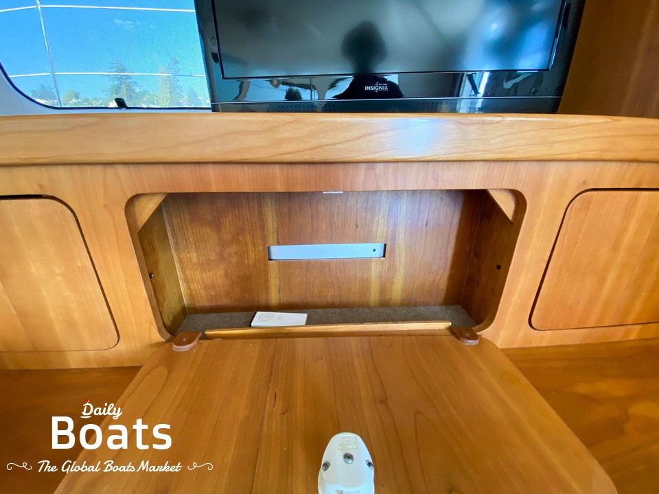 2011 Antares 44I for sale. View price, photos and Buy 2011 Antares 44I ...